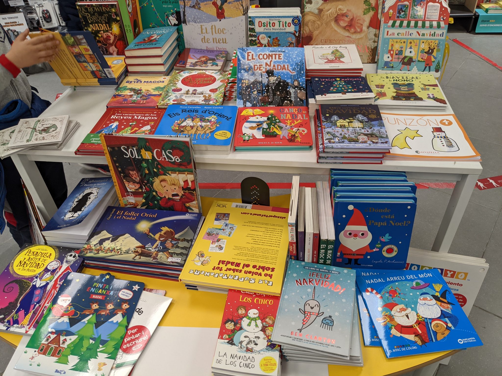 Recopilatorio de 35 libros navideños – Madres Desterradas